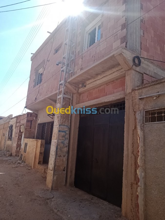 Sell Villa Tiaret Sougueur - Tiaret Algeria