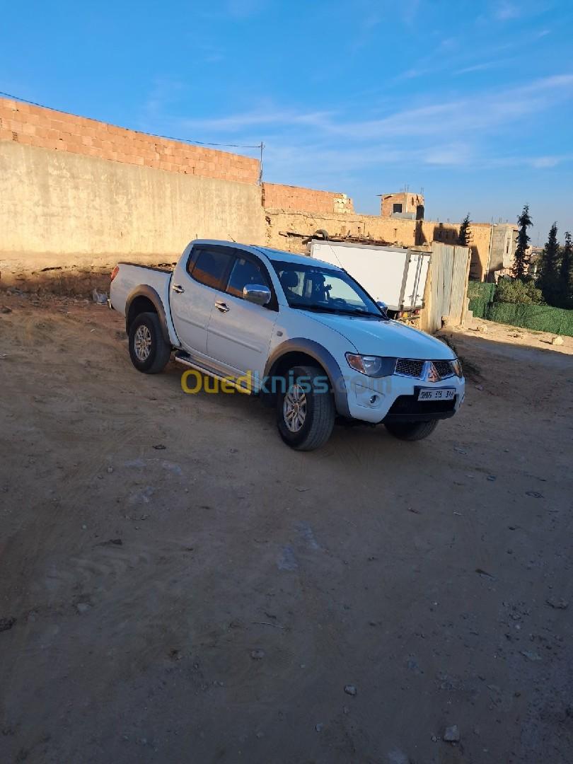 Mitsubishi L200 2013 Doube cabine Evolution - Oran Algérie