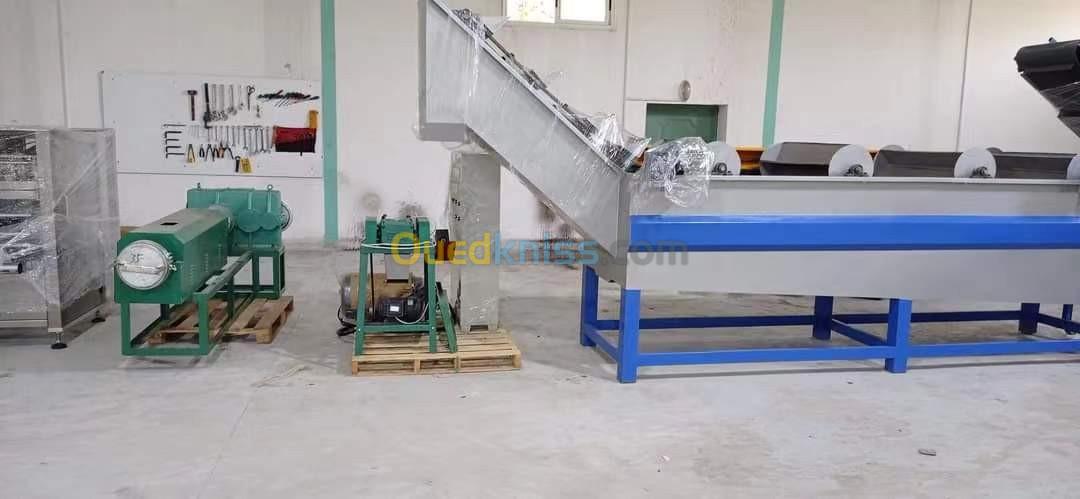 MACHINES ET ÉQUIPEMENTS, RECYCLAGE DE PLASTIQUE HDPE PET LPE PP/1 ...