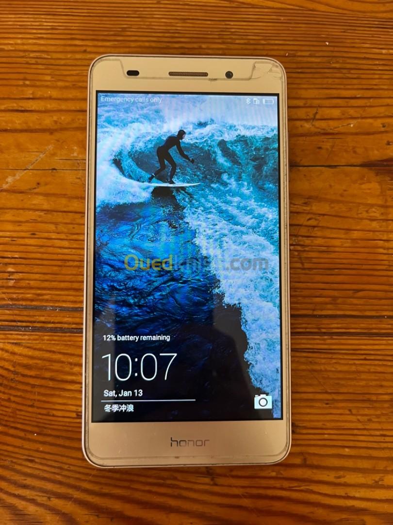 Huwawei Y6 Alger Kouba - Ouedkniss.com - Algérie