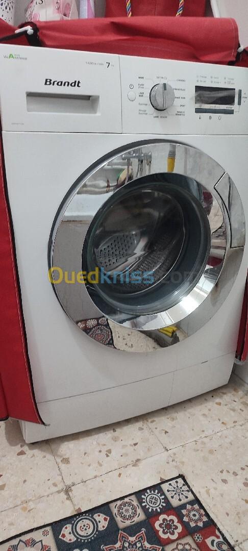 A vendre une machine à laver سطيف سطيف - واد كنيس - الجزائر