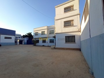 Location Usine Oran Es senia Oran Es senia - Ouedkniss.com - Algérie