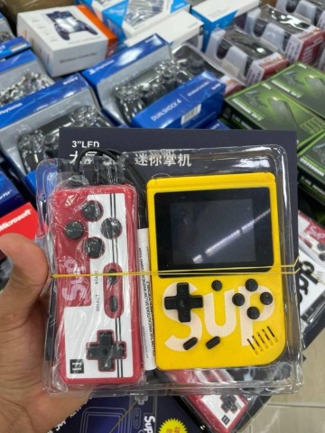 Game box 400 jeu الجزائر باش جراح - واد كنيس - الجزائر