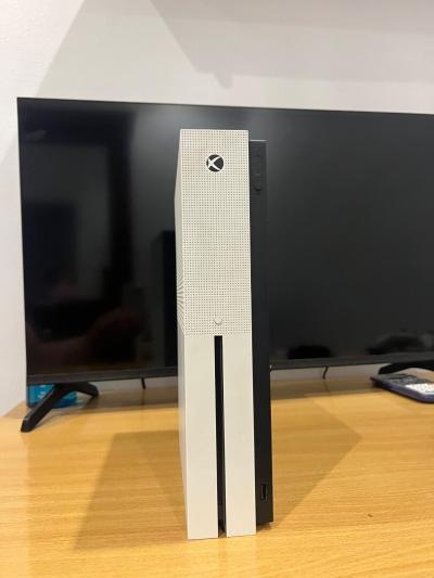 one xbox - Consoles Consoles et Jeux Vidéos - Ouedkniss.com - Algérie