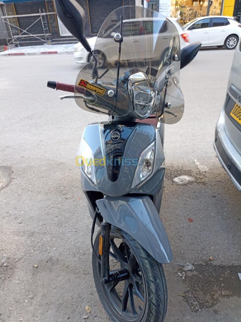 Sym Sym st 200 2024 Blida Blida - Ouedkniss.com - Algérie