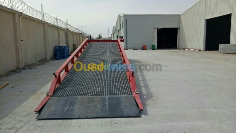 quai et rampe de chargement mobile - Béjaïa Algérie