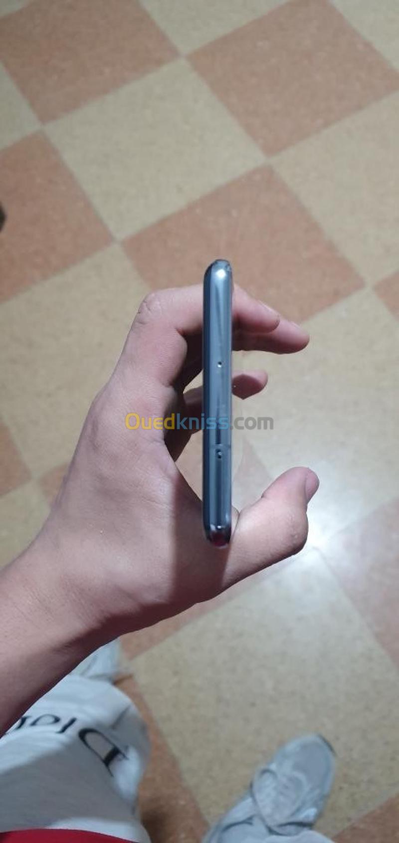 SAMSUNG S10 5g - Oum El Bouaghi Algérie