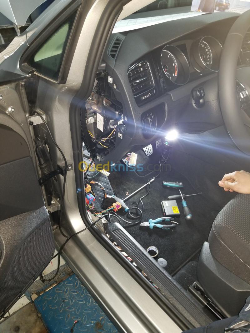 ÉLECTRICIEN AUTO GROUPE VOLKSWAGEN - Alger Algérie