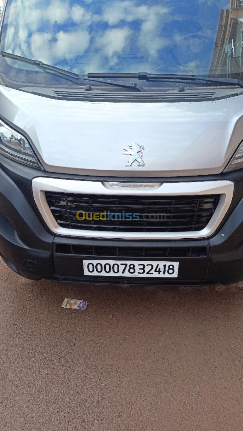 Peugeot Boxer Oran Oran - Ouedkniss.com - Algérie