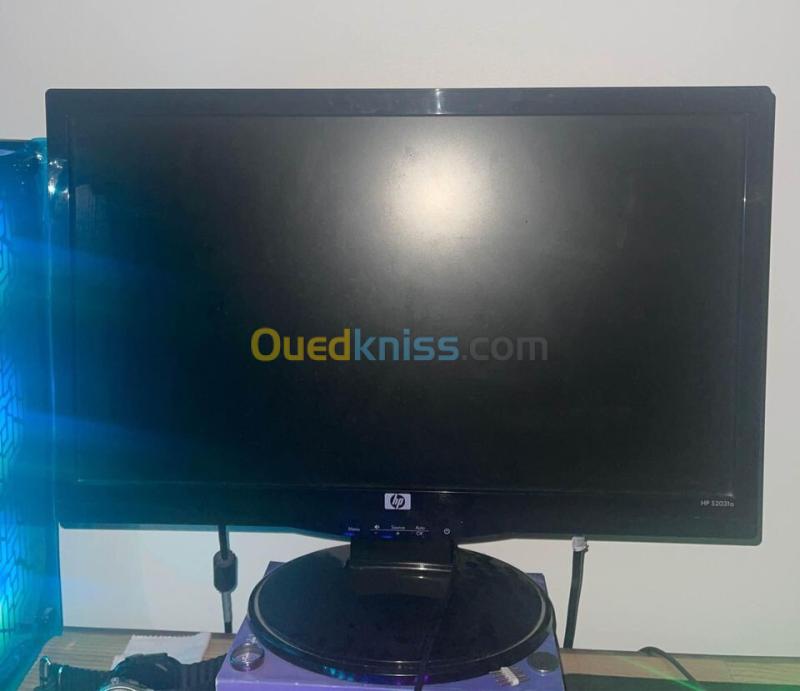 Ecran HP s2031a 20\" Pouces Alger El harrach - Ouedkniss.com - Algérie