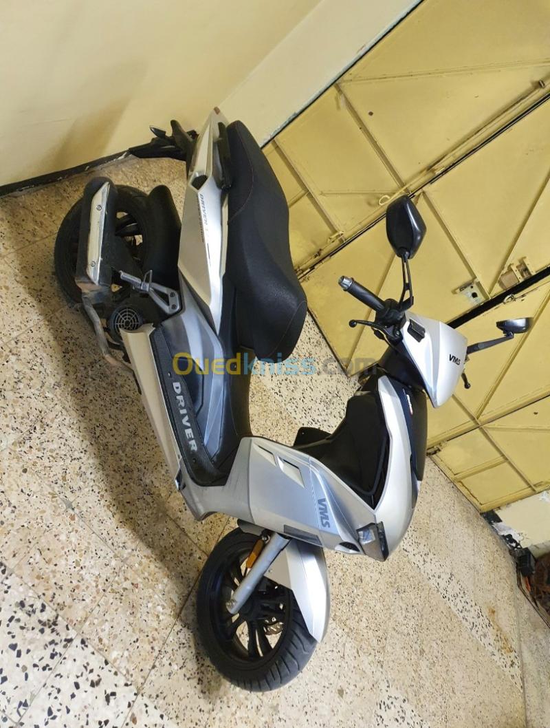 VmS driver 150 cc 2022