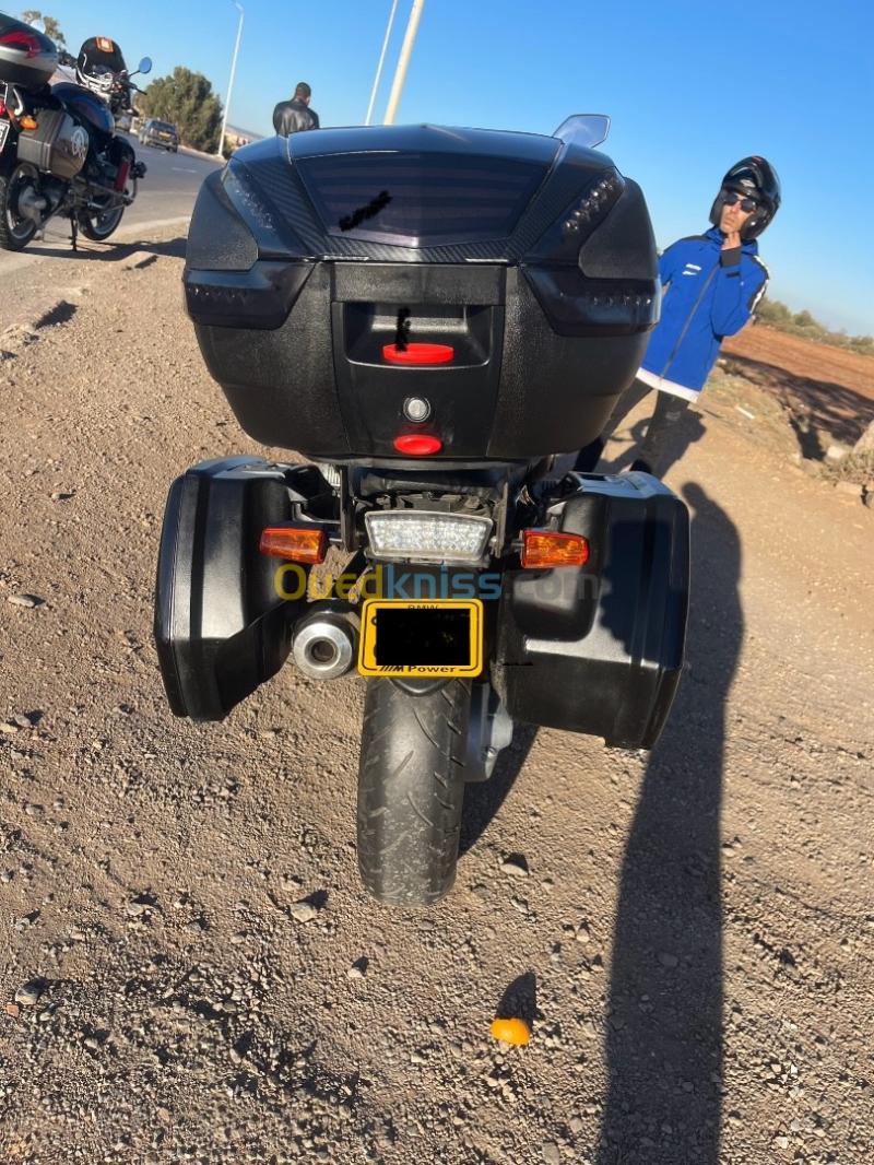 BMW R850R R28 2000 - Tlemcen Algérie